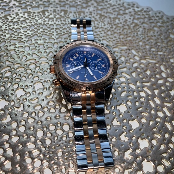 Tavan | Accessories | Tavan Between Wind And Water Chronography Watch ...
